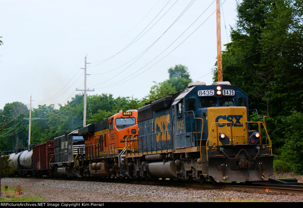 CSX 8435 BNSF 6585 NS 6964 CSX Train K140 Crude Oil Loads
